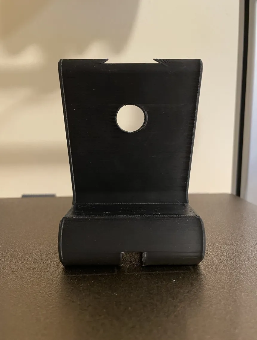 Phone Stand for Wireless Charger - Free 3D Print Model - MakerWorld