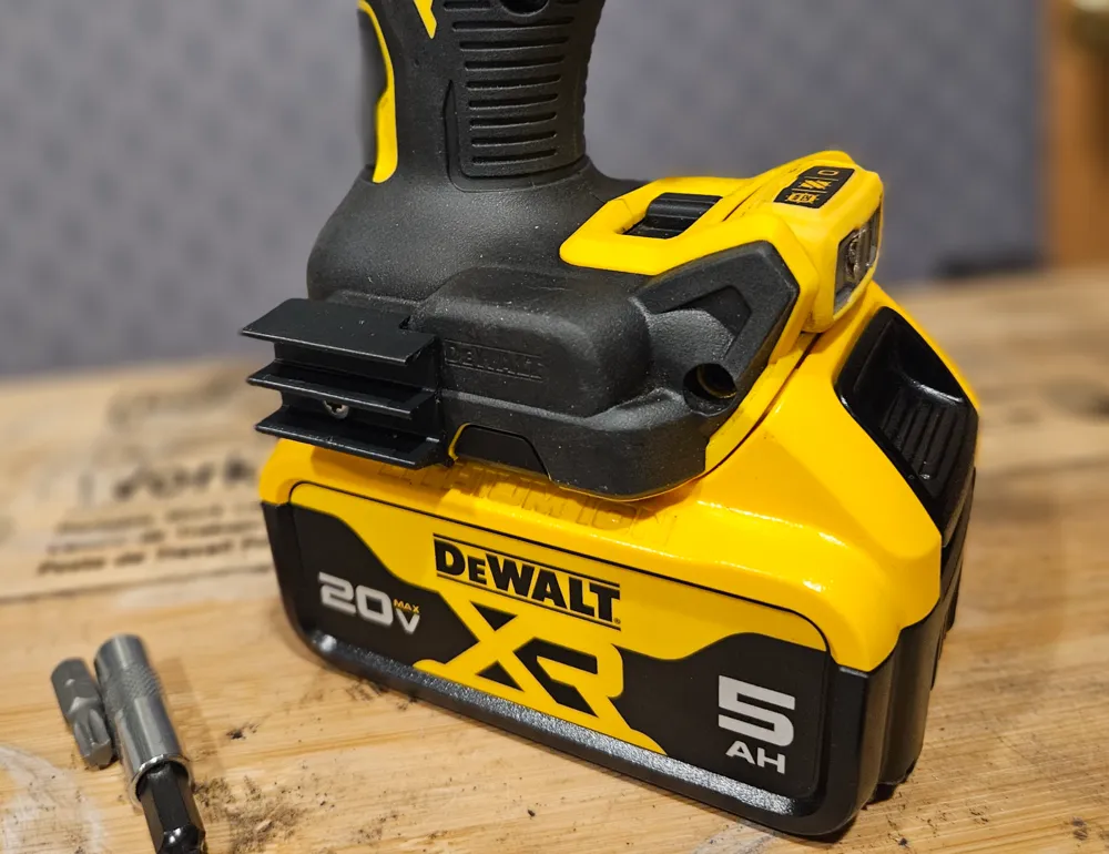 Dewalt drill (DCD800/DCD805) bit holders by bovineblitz - MakerWorld