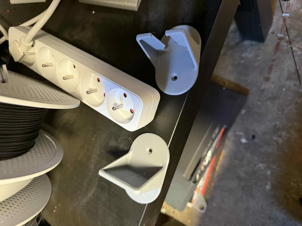 Extension cable holder 43x45mm profile by Ainon3Dprint MakerWorld ...