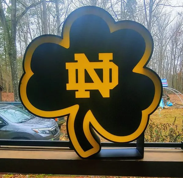Notre Dame Clover Design inspired LED lightbox. by glenngri - MakerWorld
