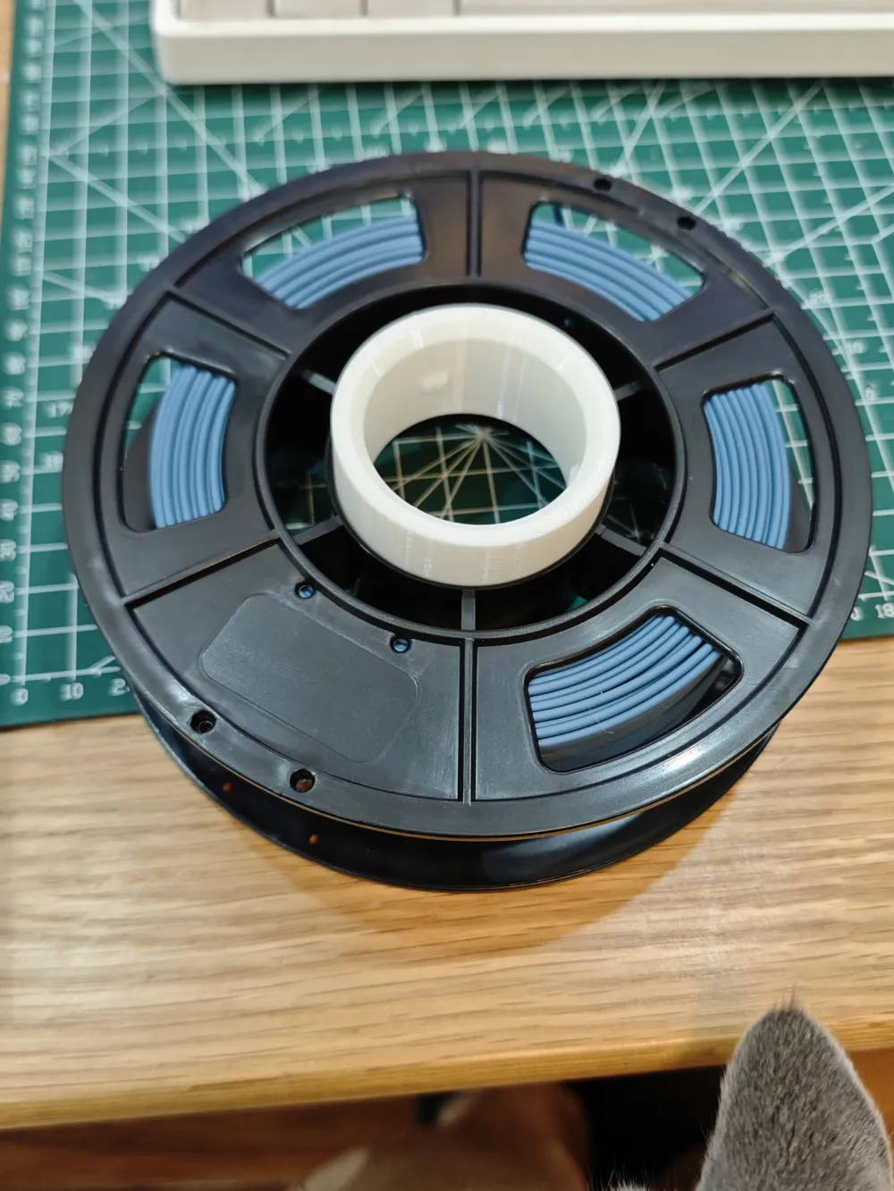Small spools can use spool holder, can go into AMS, Reibes compatible ...