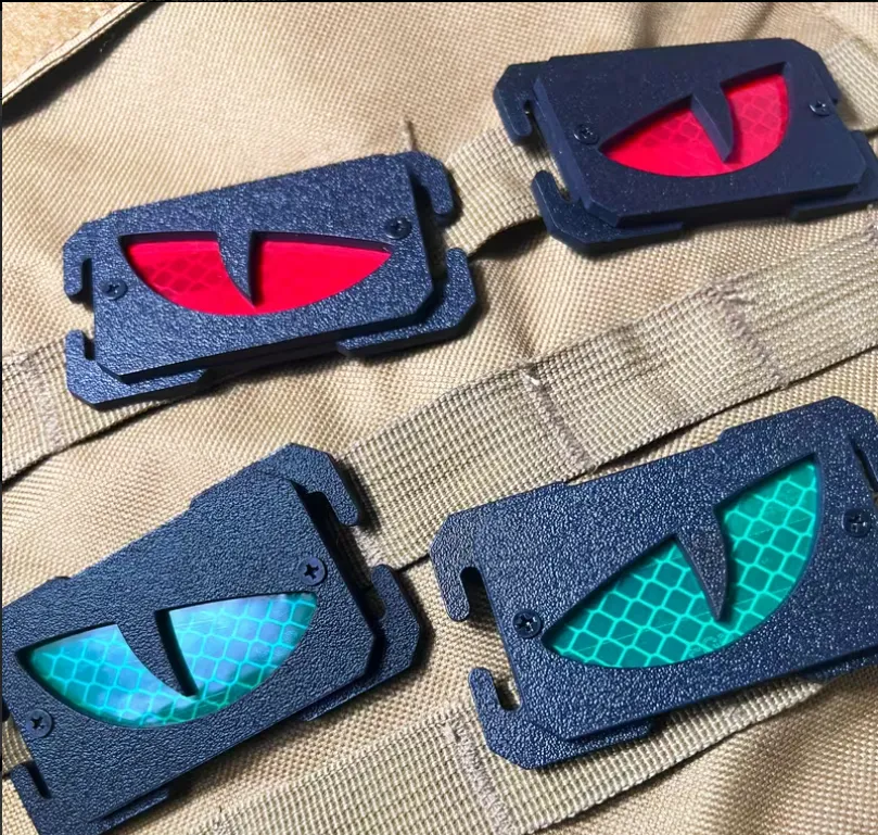 Tactical reflective cat-eye shaped badges - Free 3D Print Model ...