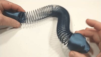 Slinky Snake by LoboCNC MakerWorld: Download Free 3D Models