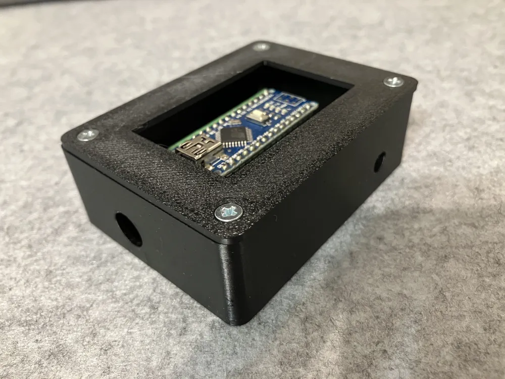 Customizable Eletronics Box / Enclosure - Free 3D Print Model - MakerWorld