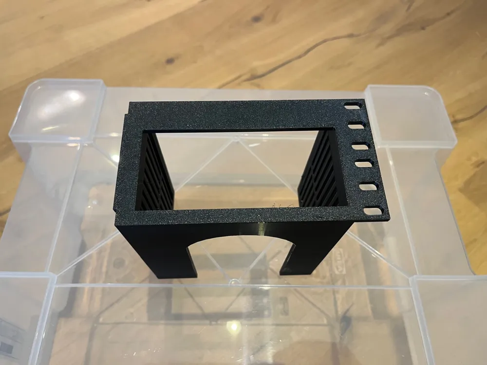 Mini-Server-Cluster 19" Rack Mount by JoHighness MakerWorld: Download ...