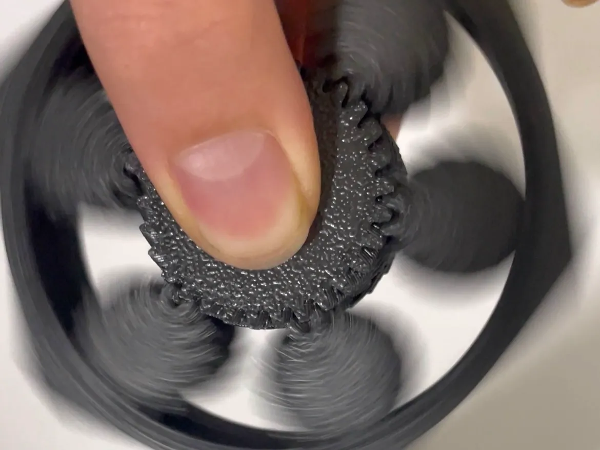 Gear Spinner by shacharbh MakerWorld: Download Free 3D Models