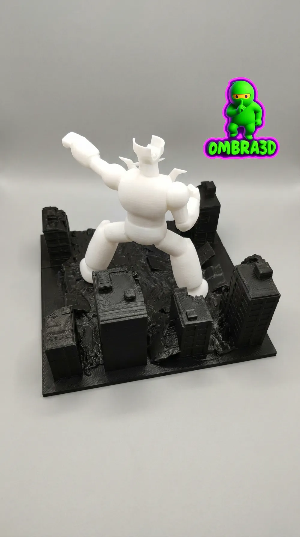 Mazinger Z – Ready to Fight - Free 3D Print Model - MakerWorld