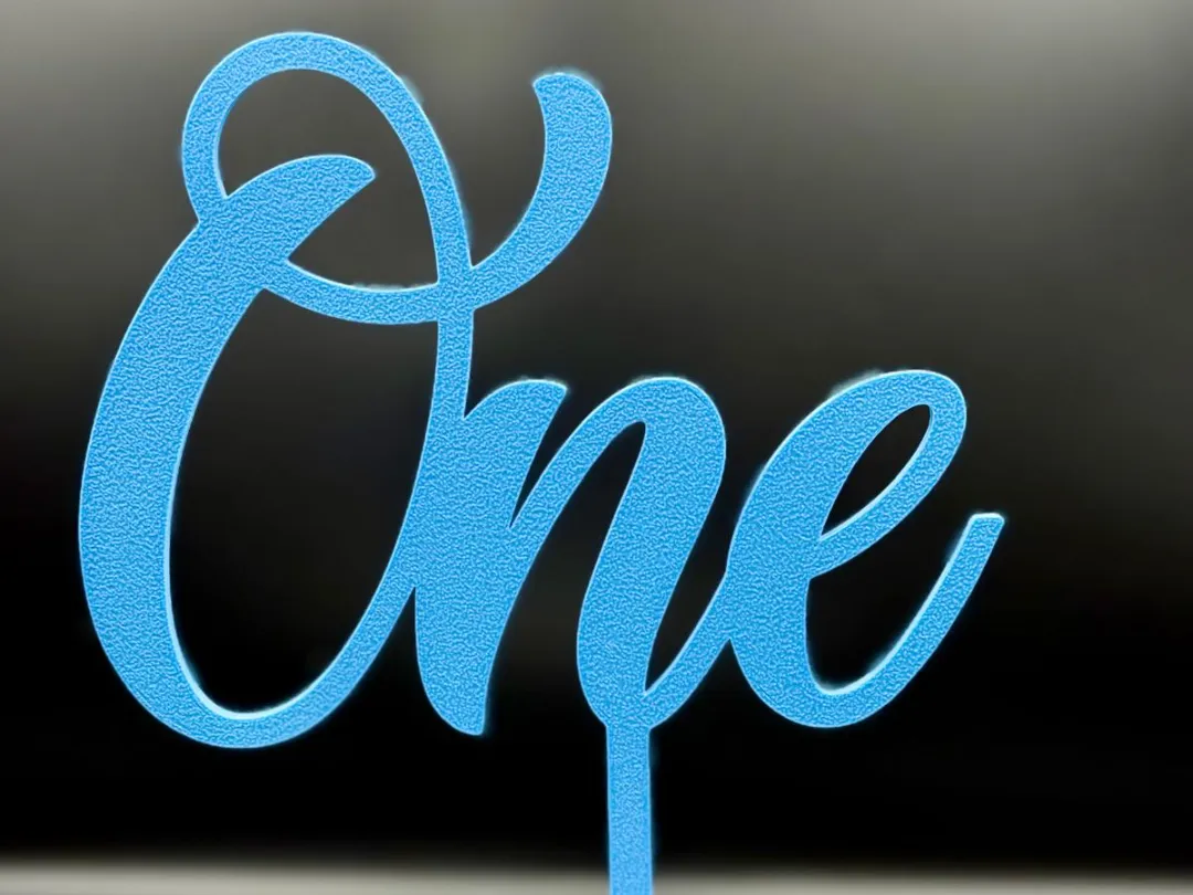 Topo de Bolo "Um" - Modelo gratuito para impressão 3D - MakerWorld