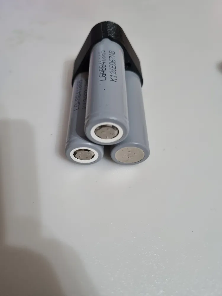 Simple 3S/3P 18650 battery pack - Free 3D Print Model - MakerWorld