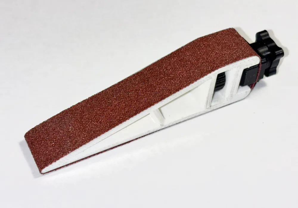 Mini Sandpaper Holder by sr5peti - MakerWorld