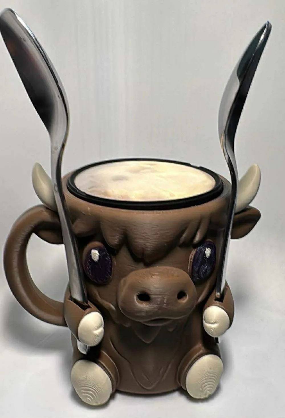 Pint Ice Cream Holder - Highland Cow - Free 3D Print Model - MakerWorld