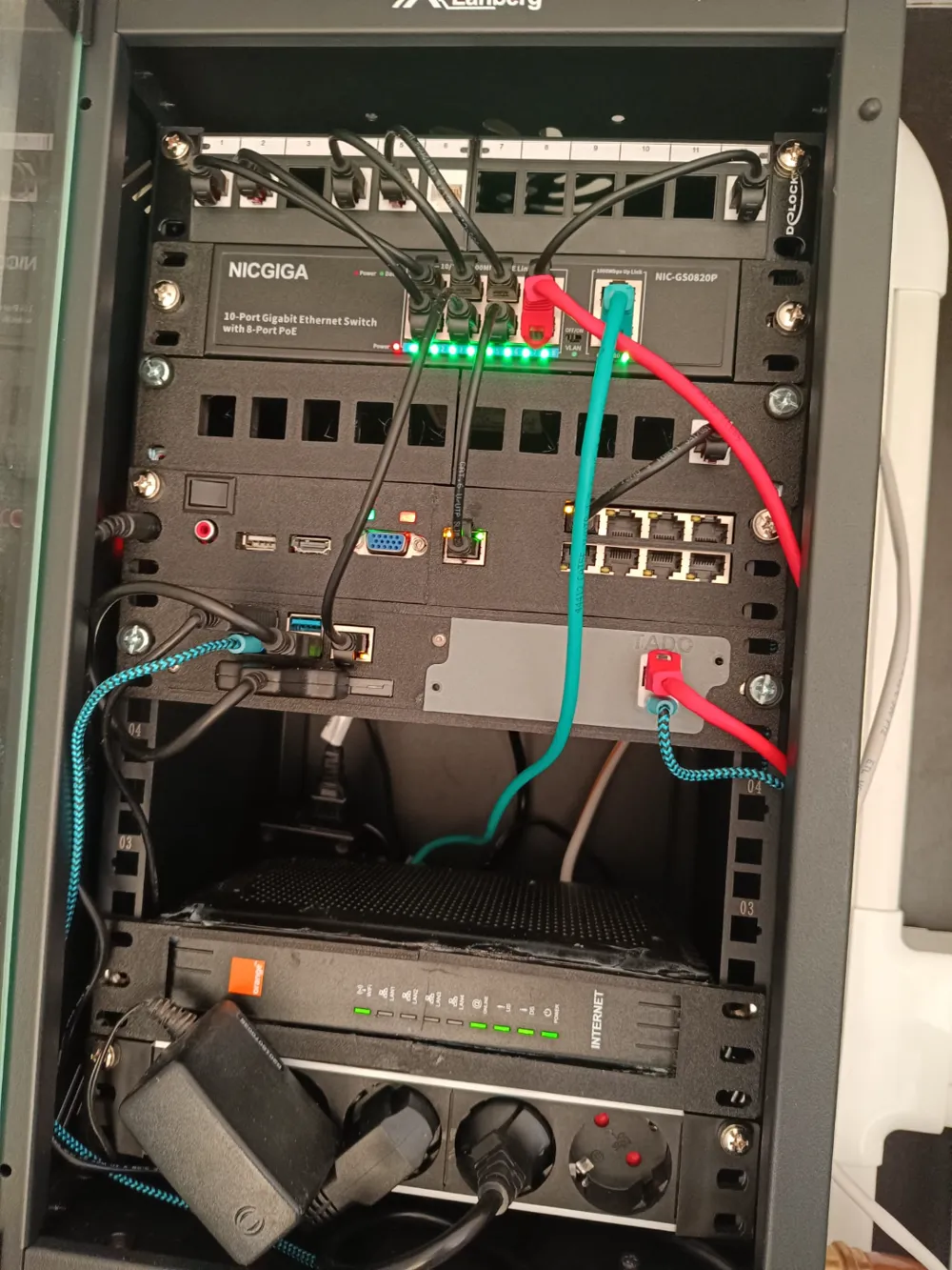 10" nvr rack mount for reolink NSV8 - Free 3D Print Model - MakerWorld