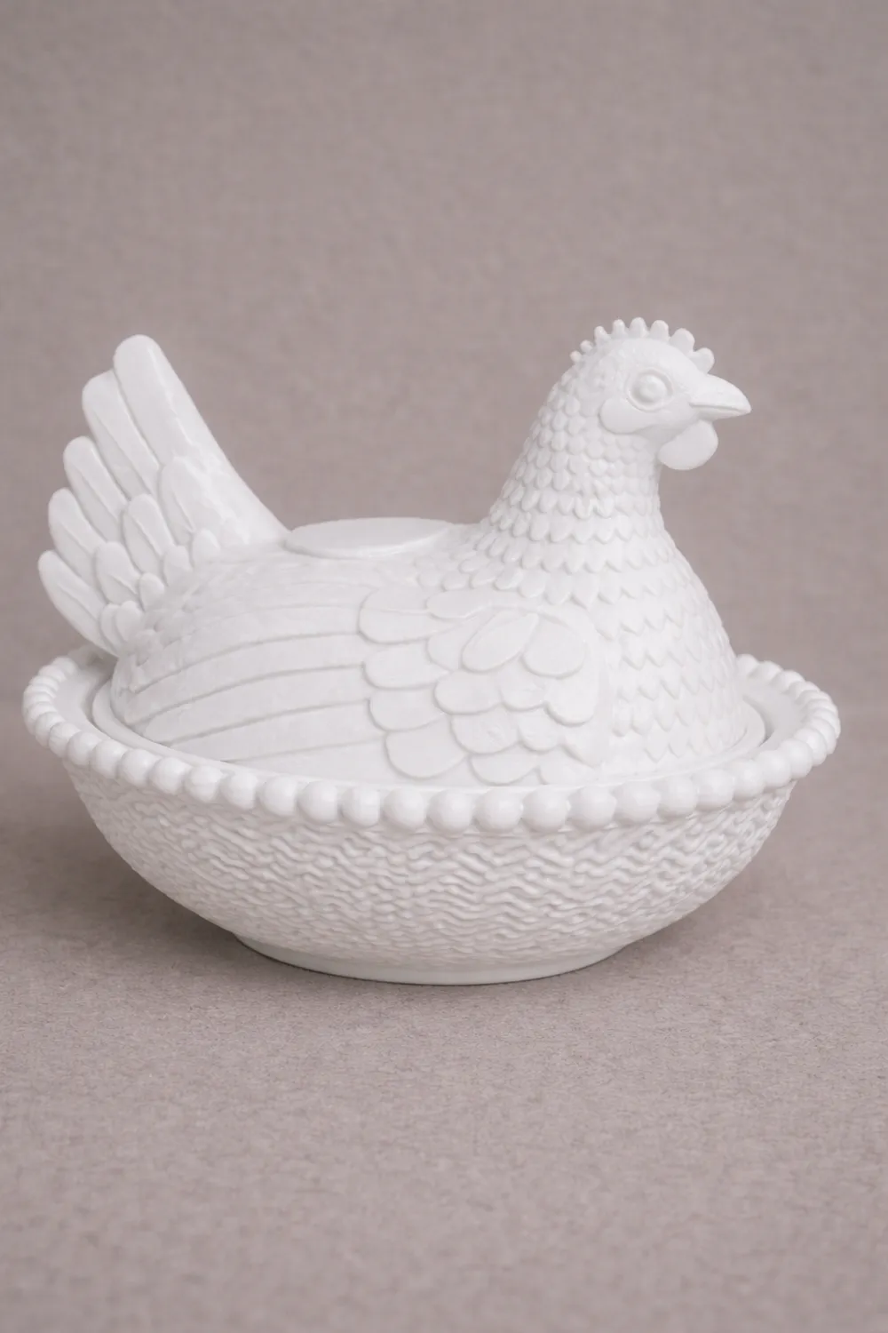 Hen on Nest Trinket Dish - Free 3D Print Model - MakerWorld