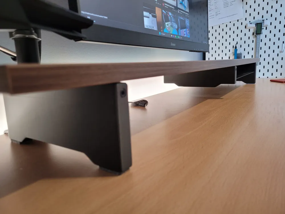 Monitor Riser Feet by JordiDje - MakerWorld