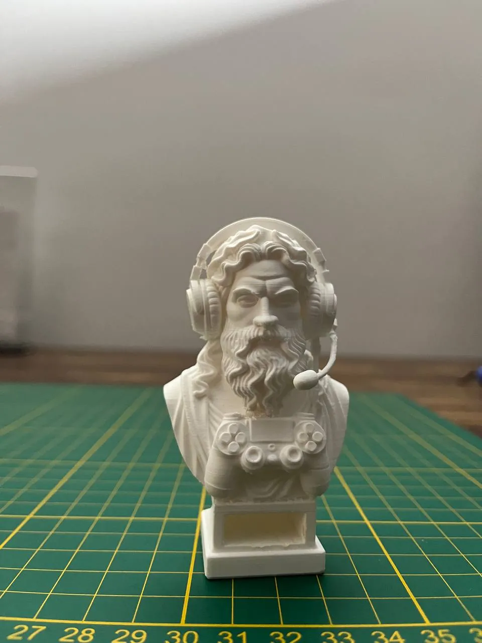 Zeus greek mythology with joypad by ShoheiX MakerWorld: Download Free ...