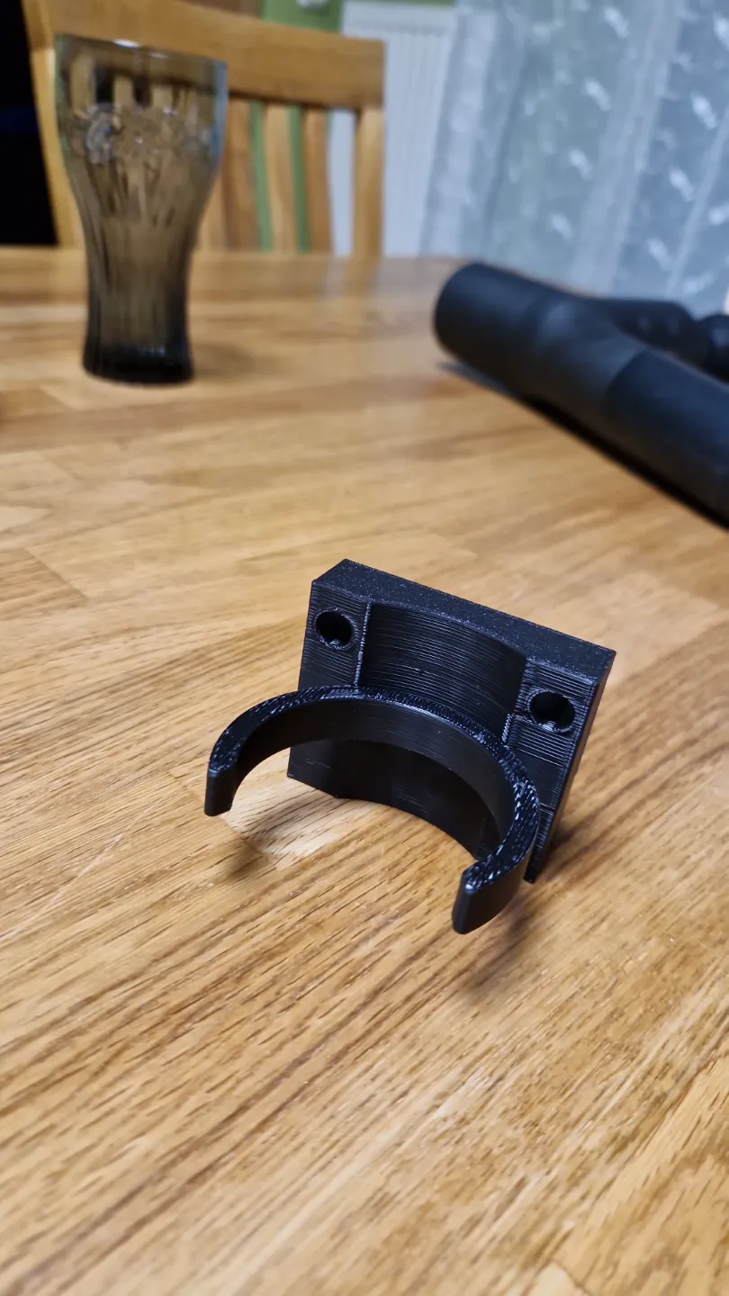 M4-A1 holder Remixed by thomas2159 - MakerWorld