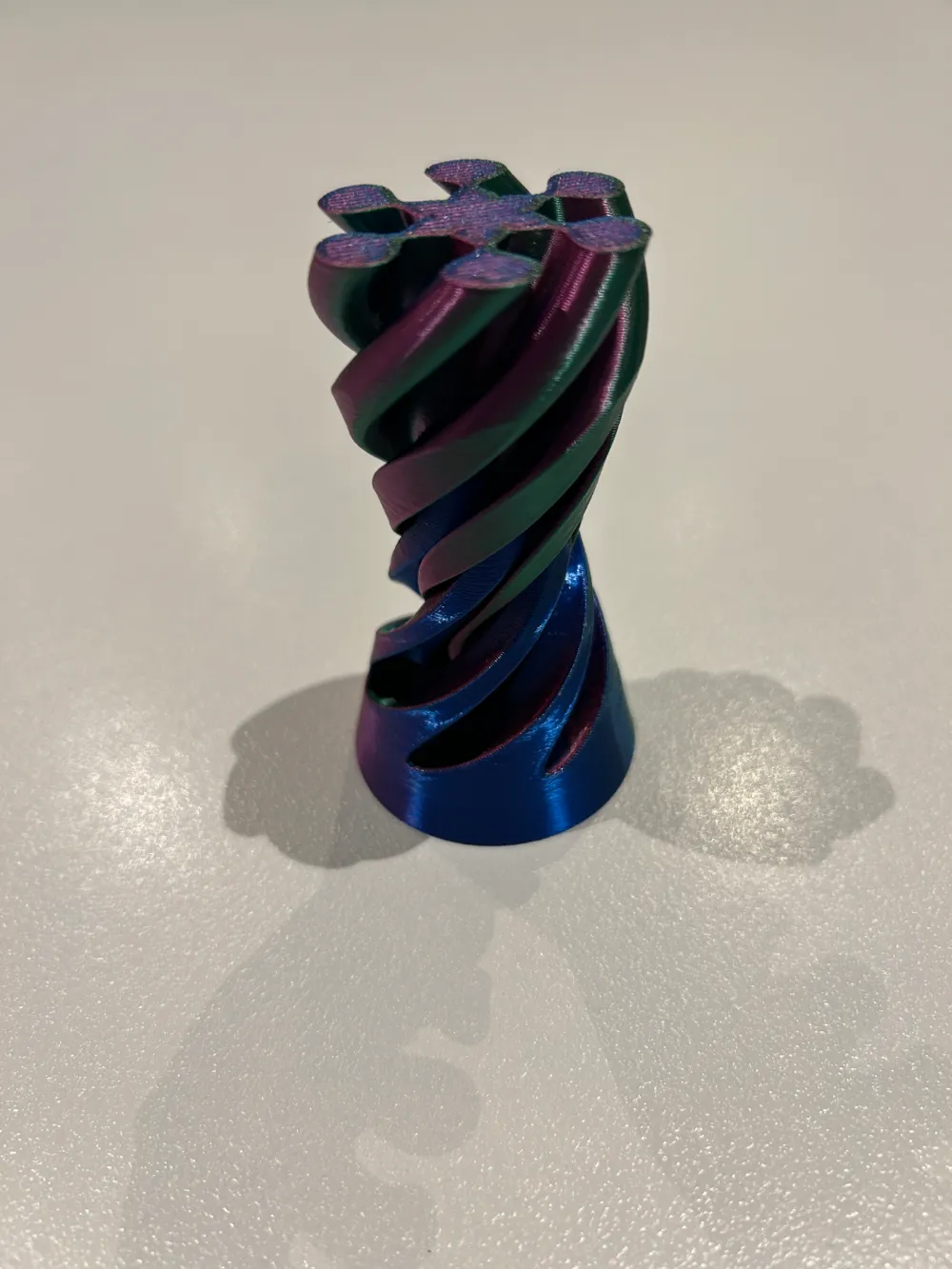 Impossible passthrough cone v2 - Free 3D Print Model - MakerWorld