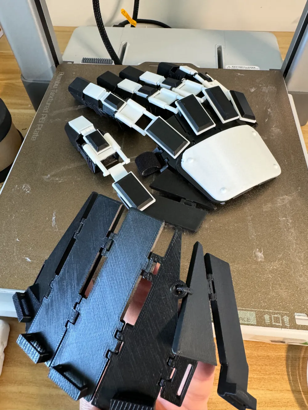 Mechanical Hand Exoskeleton Armor Mod (Includes Left and Right Hands ...