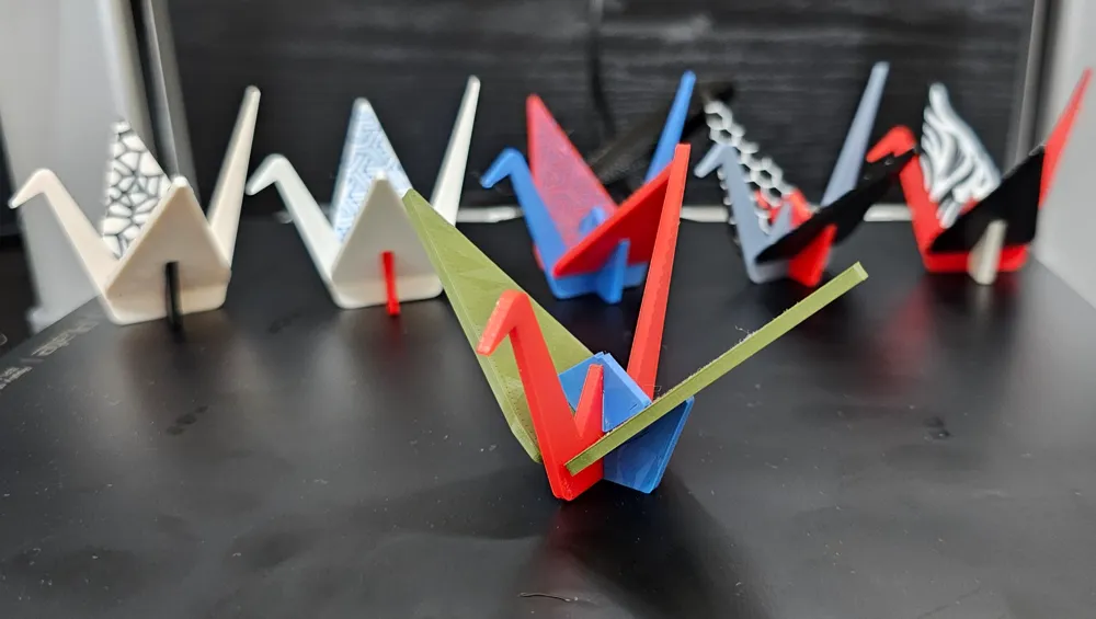2D Style Origami Crane by Clown Corals - MakerWorld