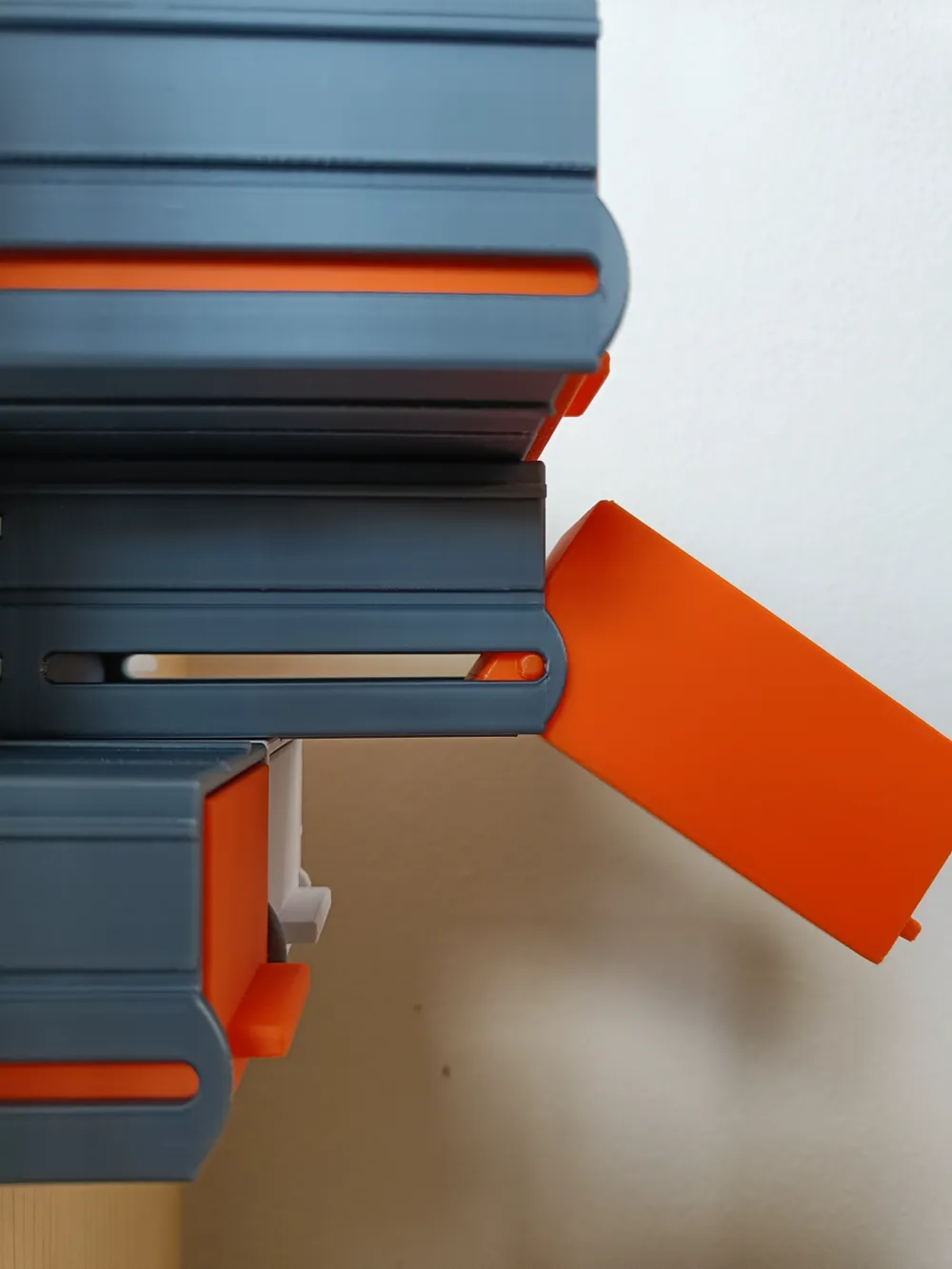 Box 100x100x100 - Modular Rail System by freindei - MakerWorld