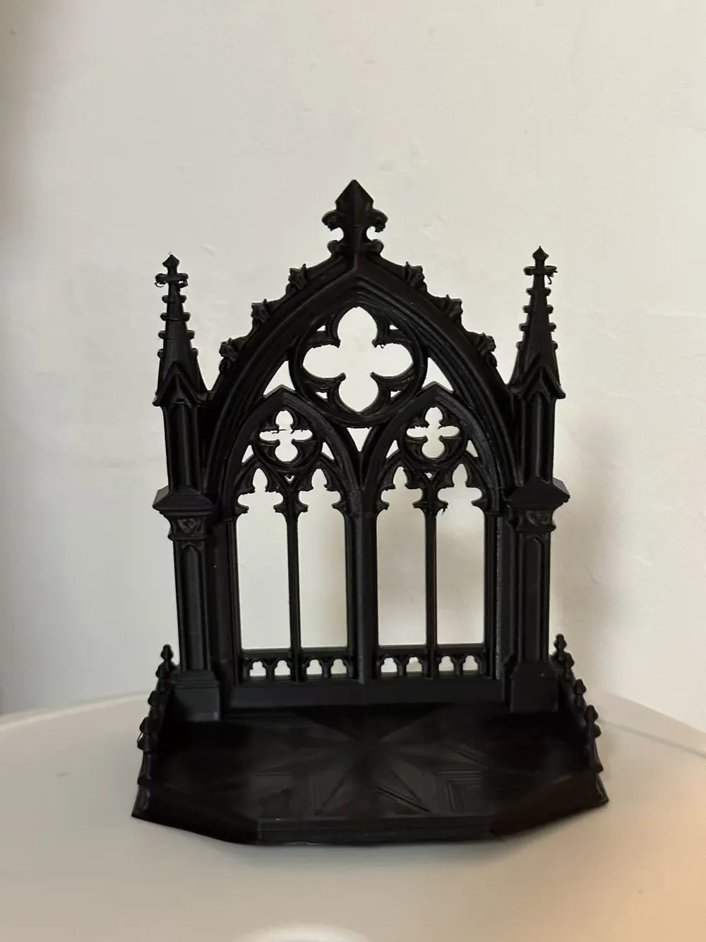 Gothic Arch Figurine Display Stand - Free 3D Print Model - MakerWorld