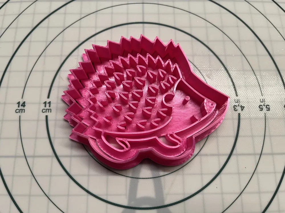 Hedgehog cookie cutter by Coarse - MakerWorld
