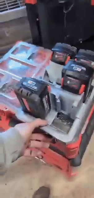 Milwaukee 4x Battery Storage and carrier - packout ready 4x M18 by ...