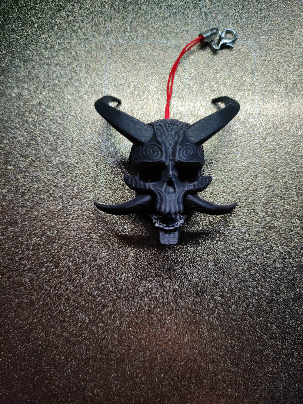Oni Skull Keychain - Model 04 by DreamCraft 3D - MakerWorld