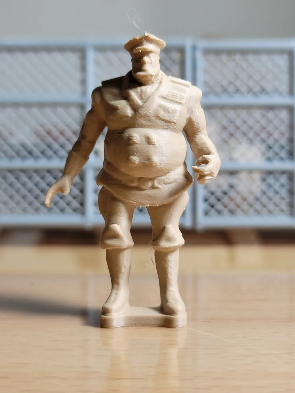 General Plastro - Free 3D Print Model - MakerWorld