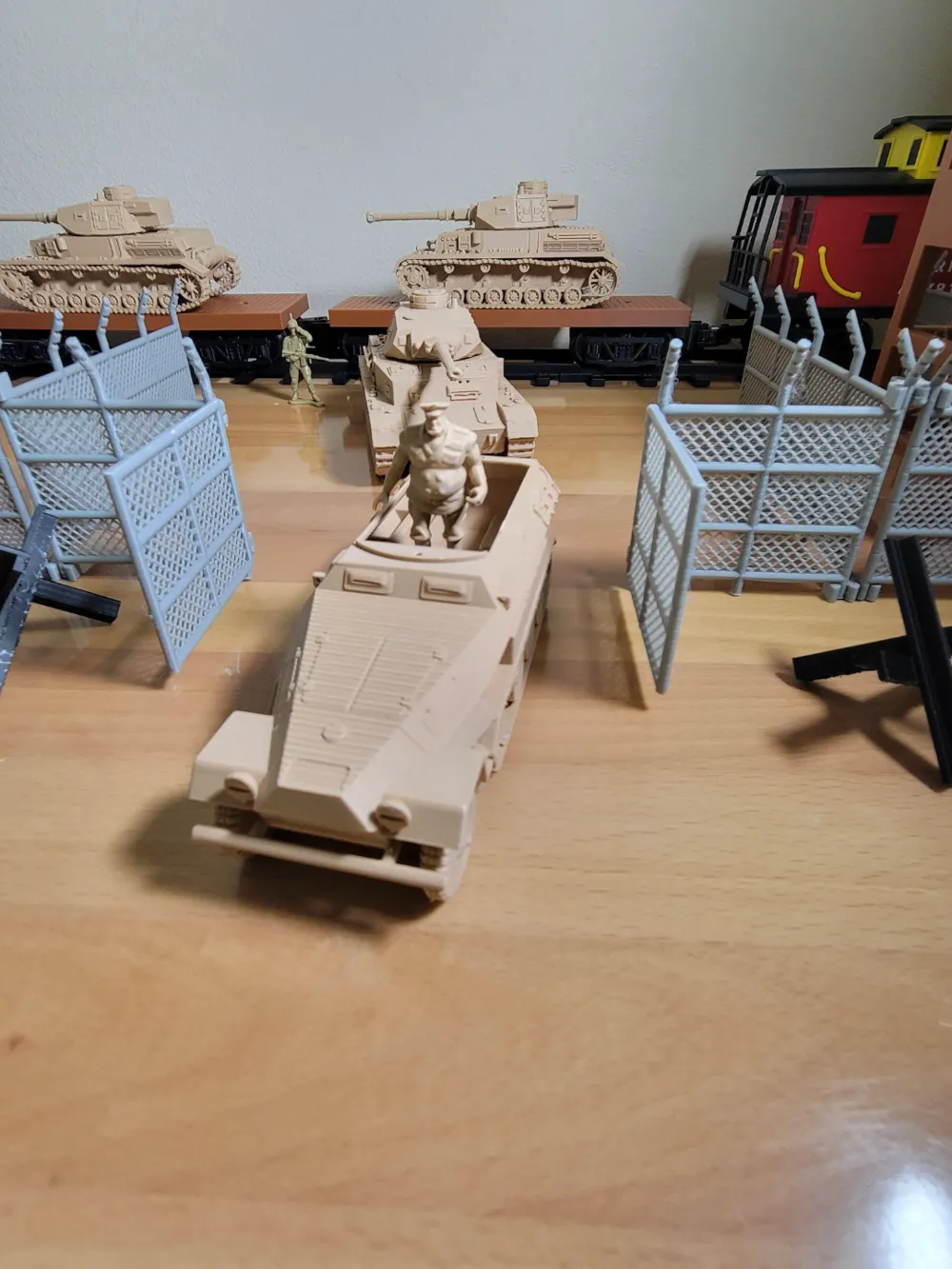 General Plastro - Free 3D Print Model - MakerWorld