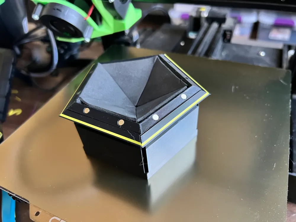 Icosahedron D20 Dice Container by NavierIsStoked - MakerWorld