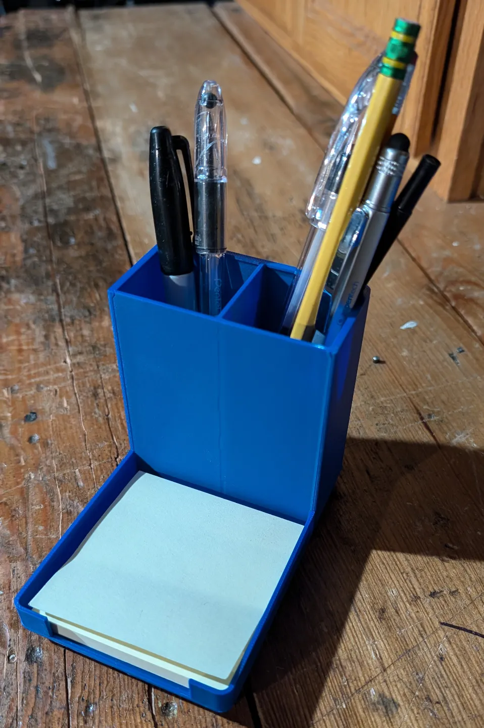 Gridfinity Sticky Note and Pencil Holder by PetezillaMakerWorld ...