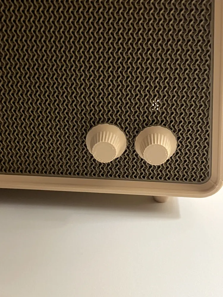 Alexa Vintage Radio - Free 3D Print Model - MakerWorld