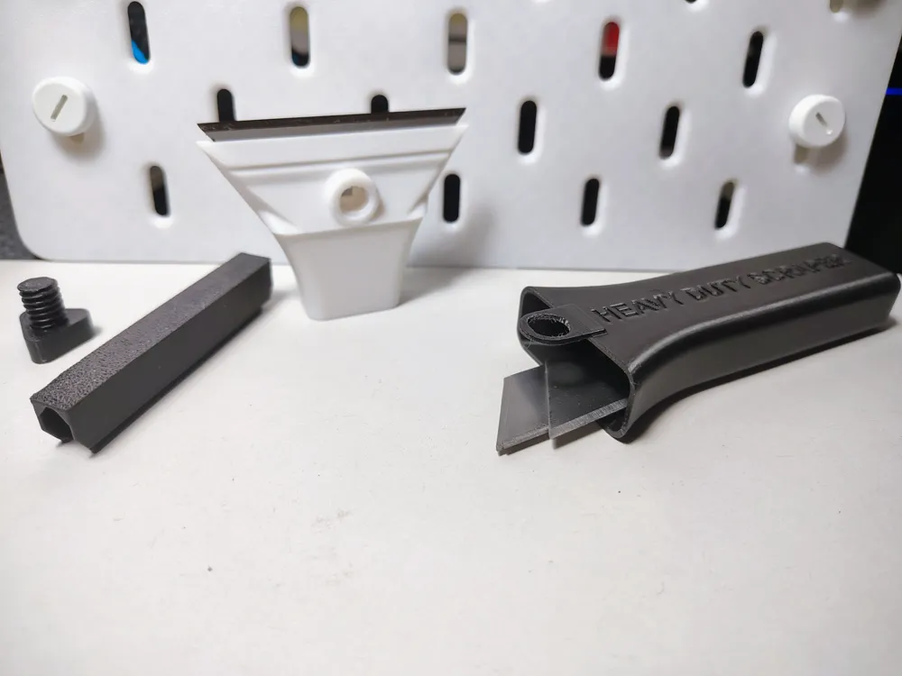 Raschietto trapezoidale con vano porta lame da szczudlo robi - Maker World