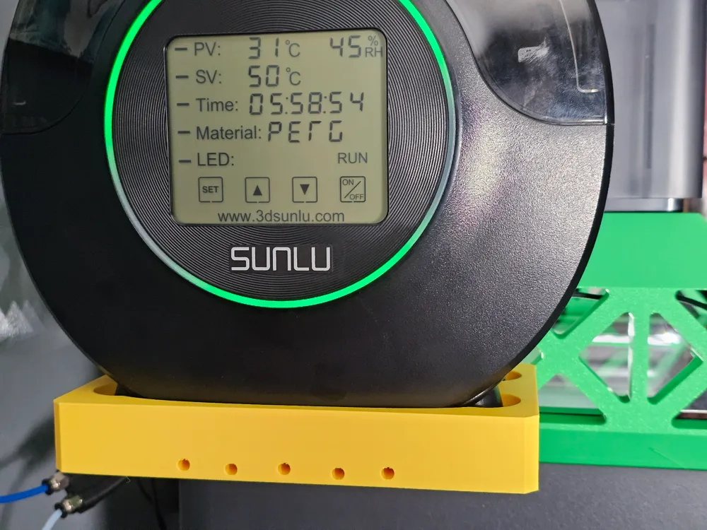 Sunlu S2 Dryer Holder mountable to V2 vented riser Remixed by morlock ...