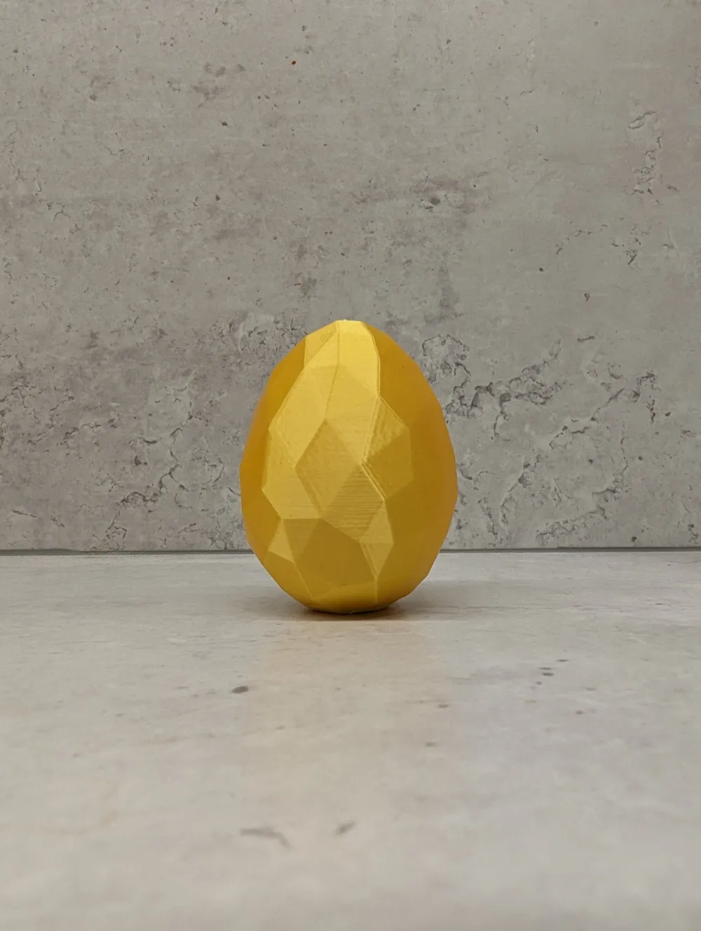 Low Poly Egg by Calzune - MakerWorld