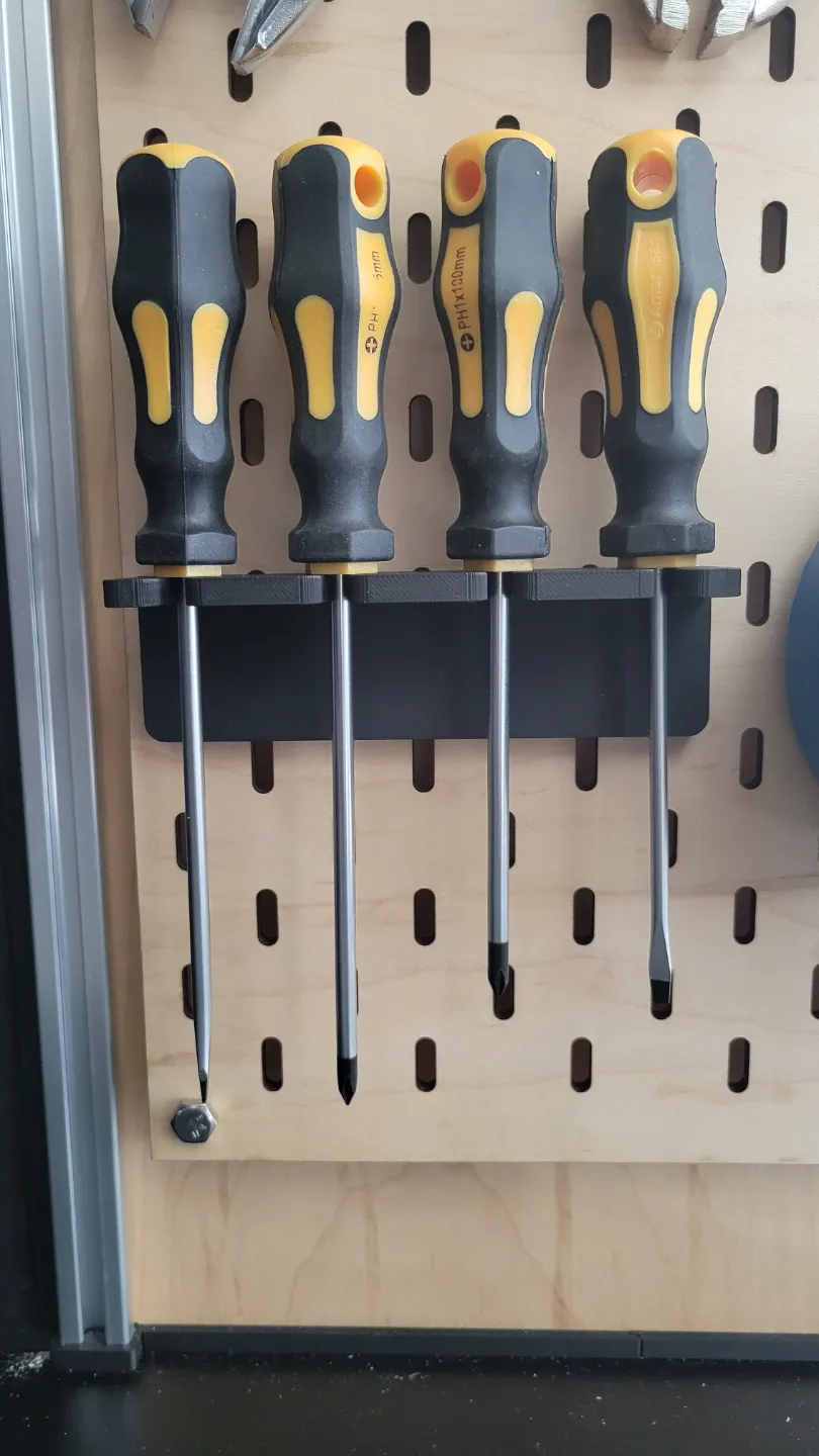 Skadis Board - Screwdriver Mount by Robert Skinner MakerWorld: Download Free 3D Models