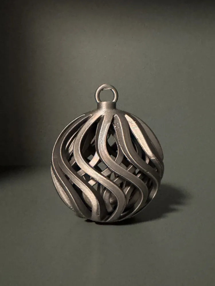 Twisted ornament inside the Twisted sphere by michsiv MakerWorld ...