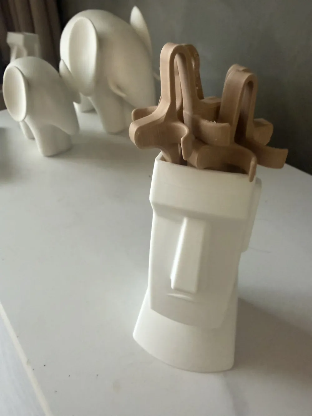 Moai bucket - Free 3D Print Model - MakerWorld