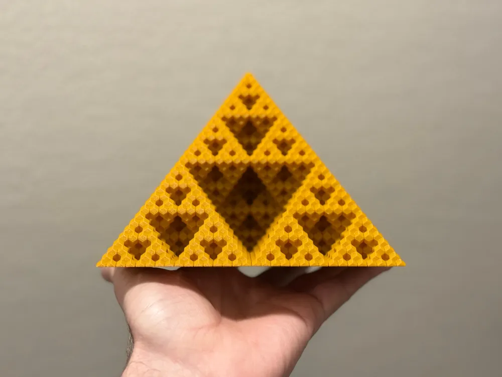 Rhombic Sierpiński Pyramid - Lvl 5 | Vase Mode by Endless Design Lab 🌀 ...