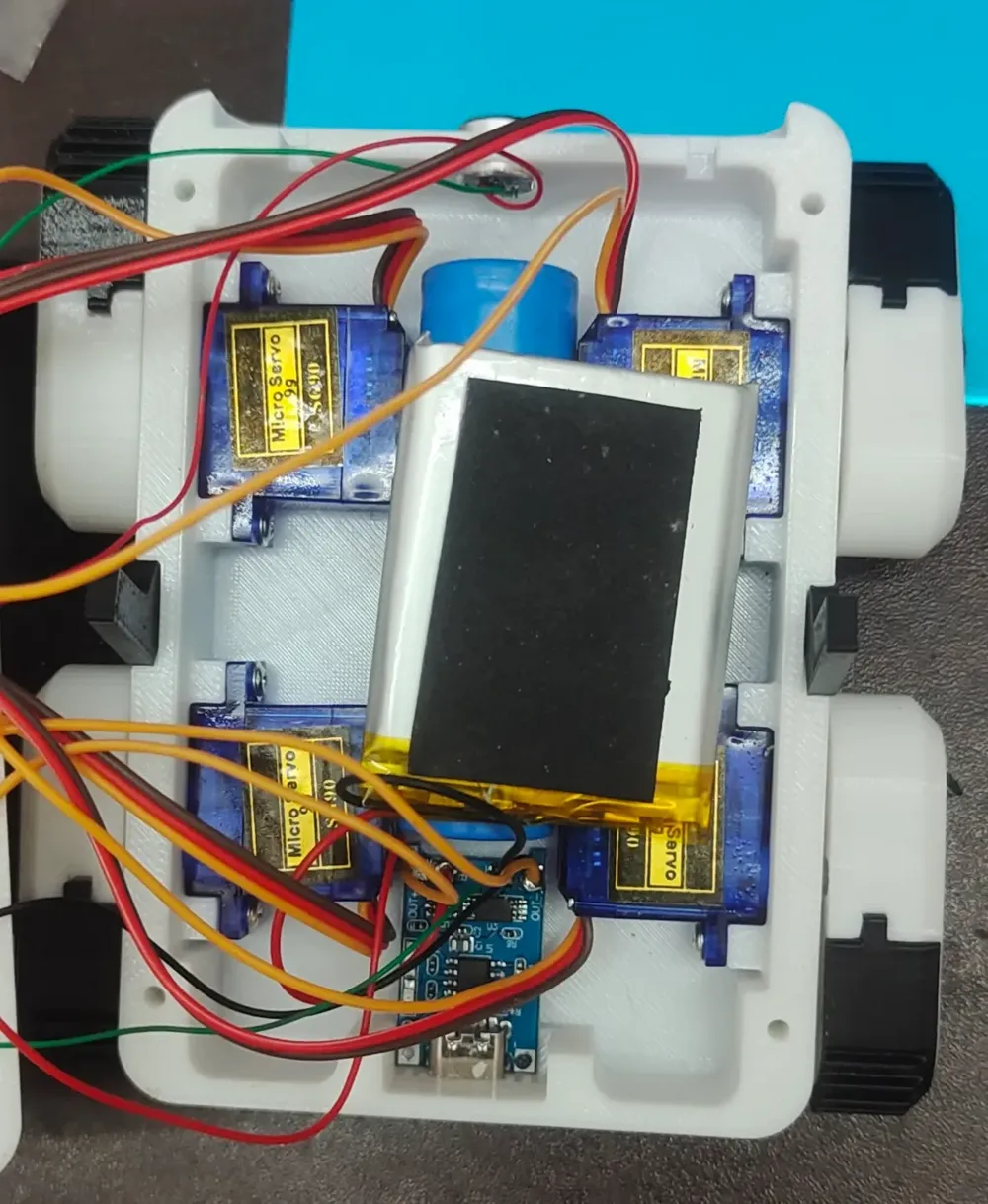 Smart Desktop Pet (18650, Soft Pack) by 竹熊莫莫 MakerWorld: Download Free ...