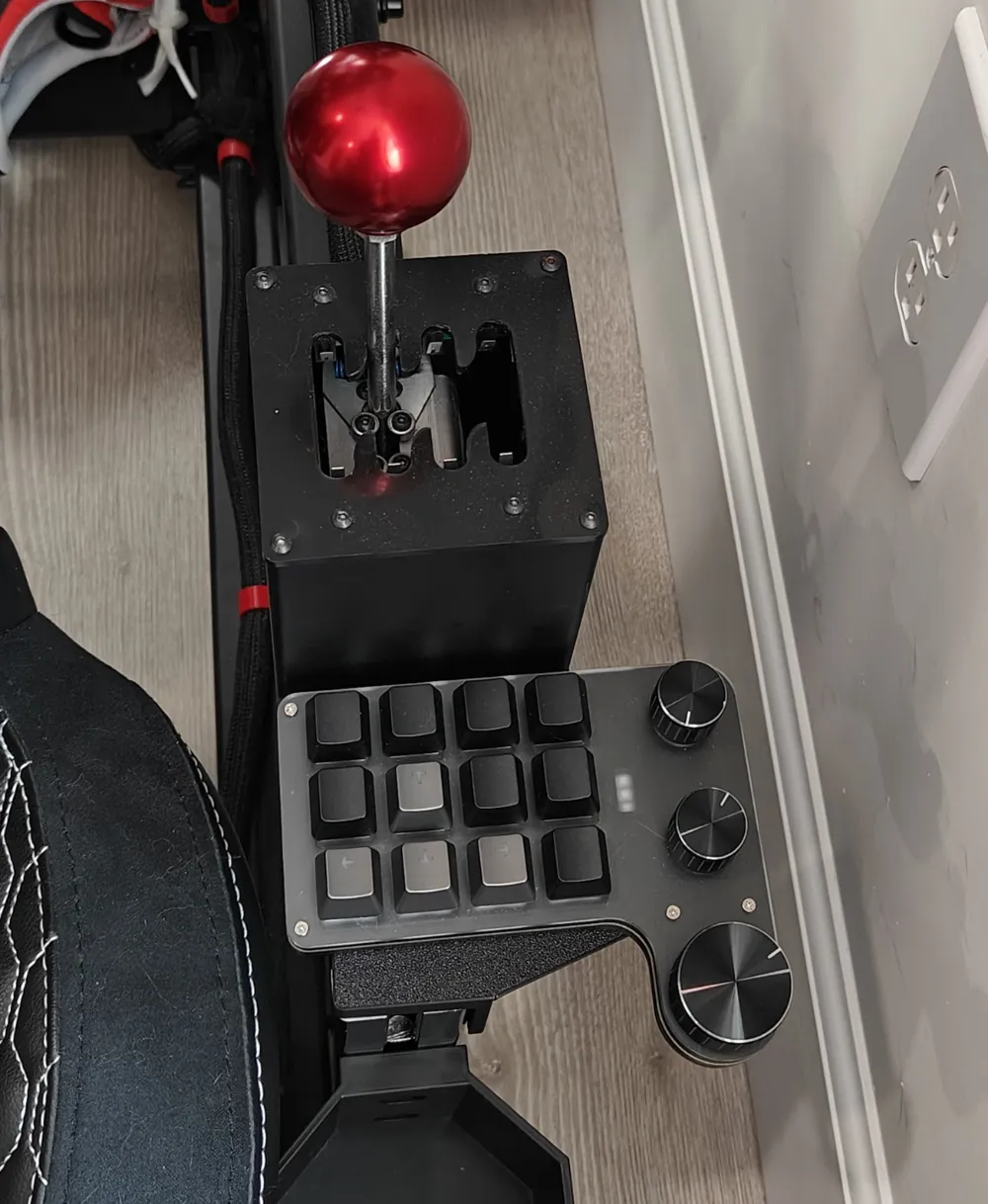 Macro Keypad Mount 4040 by Somguy2u - MakerWorld