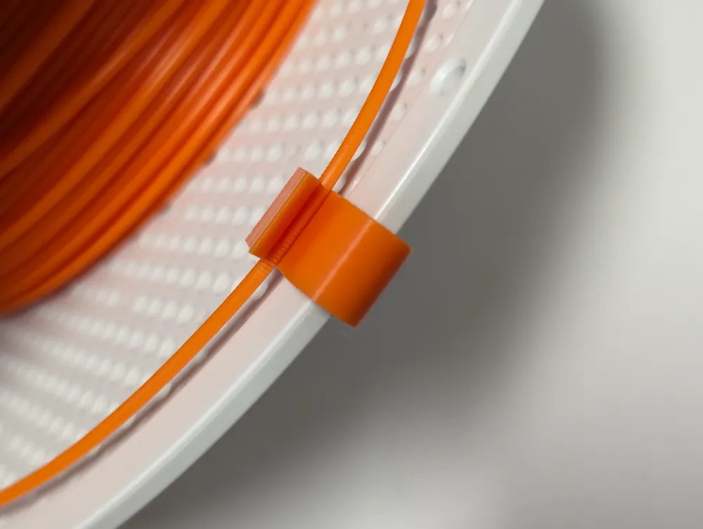 Cliper Legacy - Filament Spool Clip - Free 3D Print Model - MakerWorld