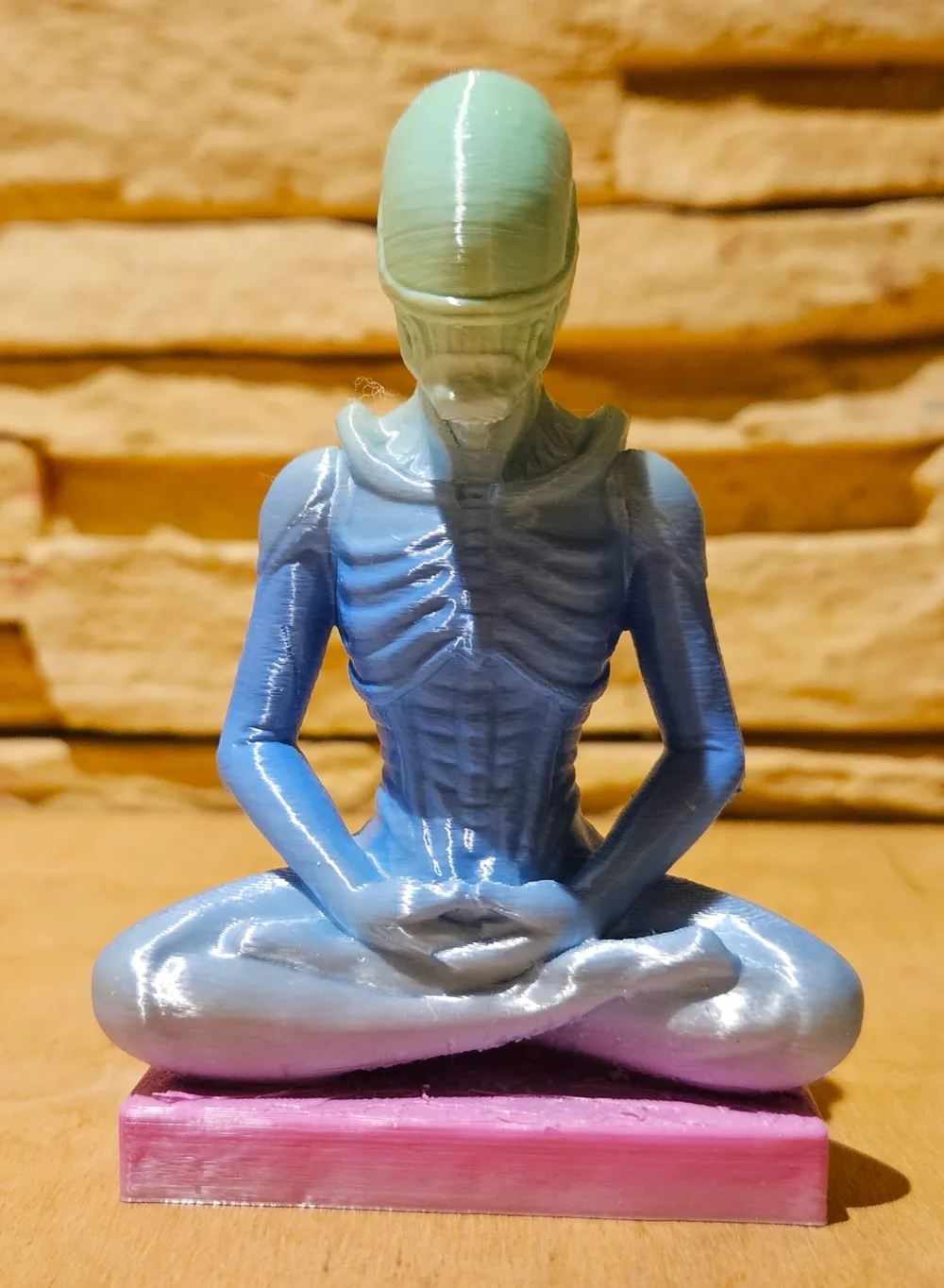 Alien Xenomorph Doing Yoga - Free 3D Print Model - MakerWorld