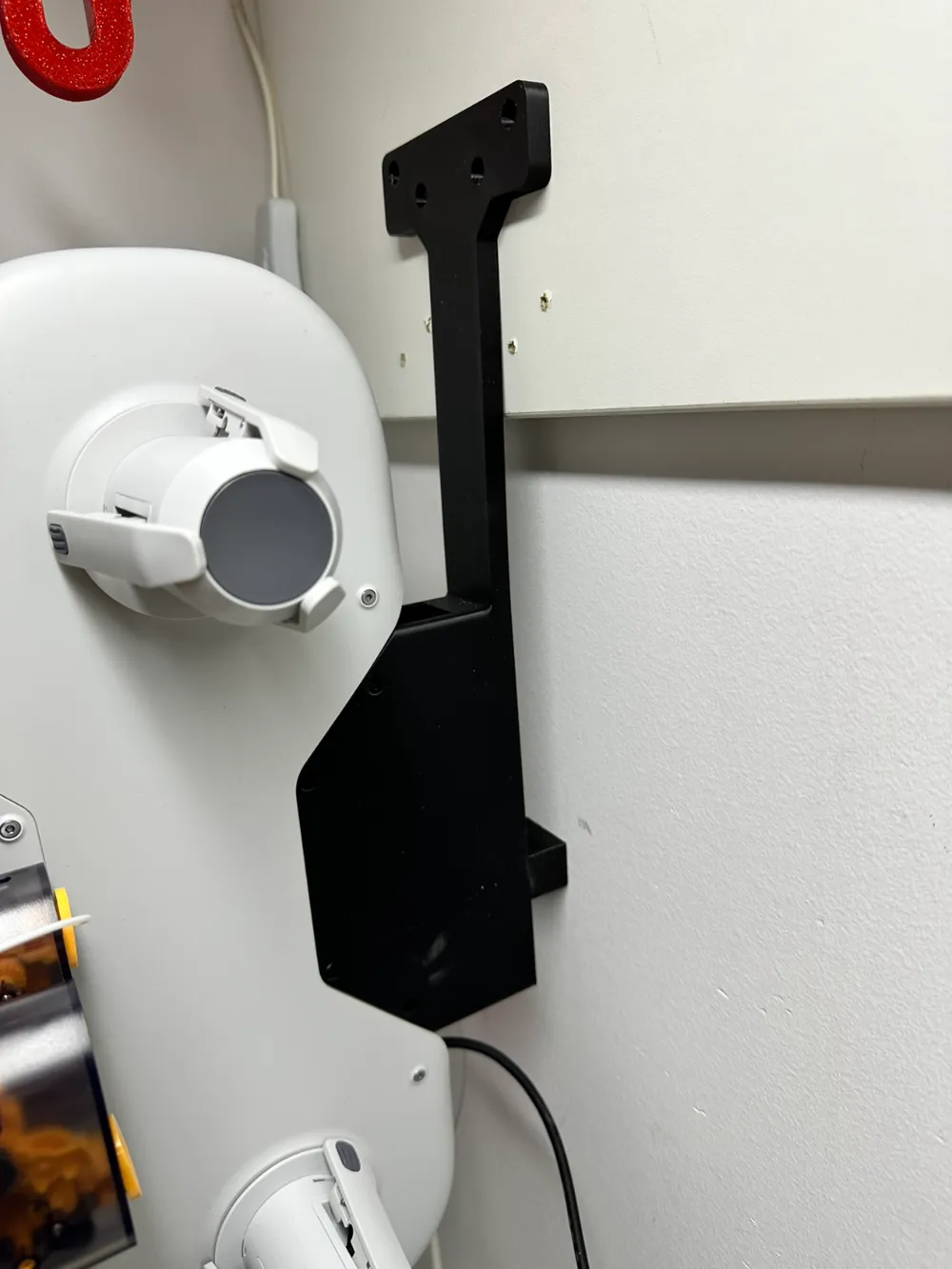 AMS lite wall mount by akristofic MakerWorld: Download Free 3D Models