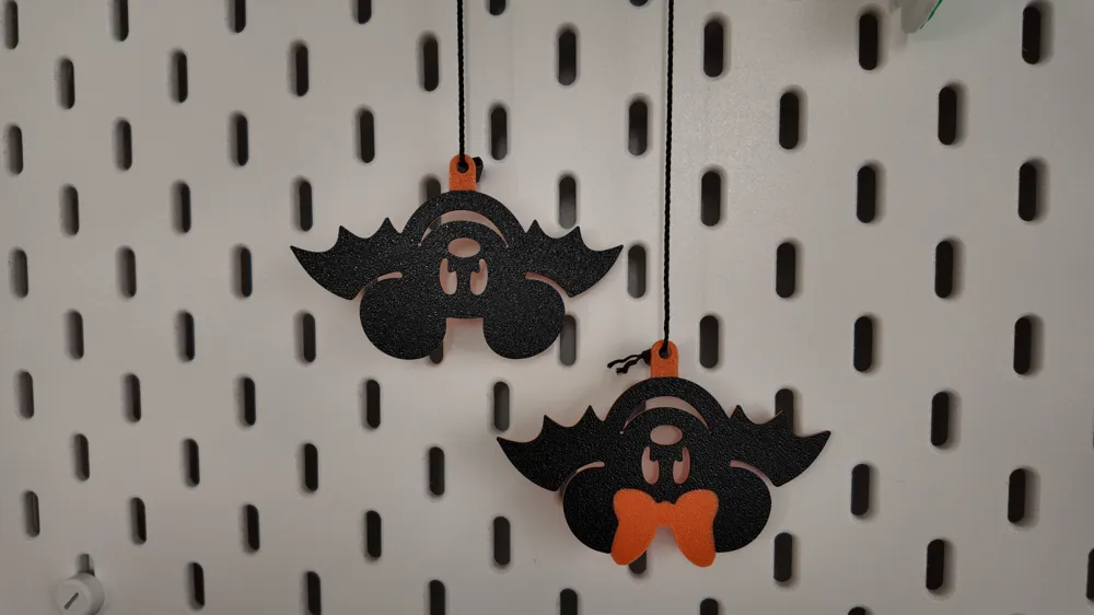 Mickey&Minnie bat Halloween design by Wendyhuan123.CA - MakerWorld