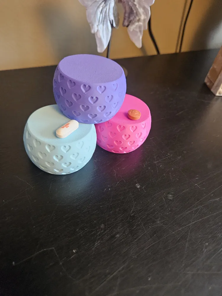 Heart Pill Container - Free 3D Print Model - MakerWorld