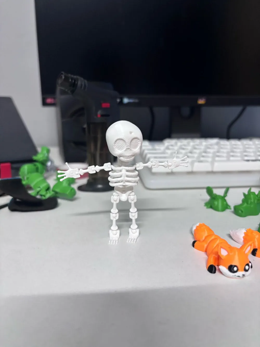 Smiling Mini Skeleton With pookie by Yokes MMakerWorld: Download Free ...
