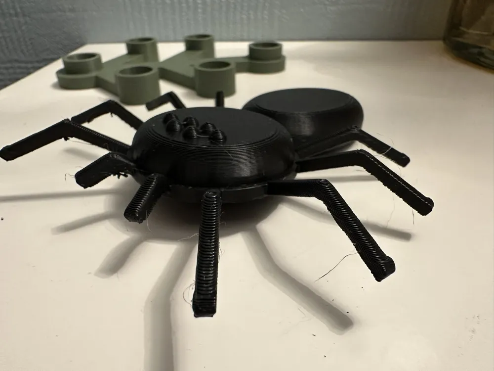 Brick Spider for Brick wreath - Free 3D Print Model - MakerWorld
