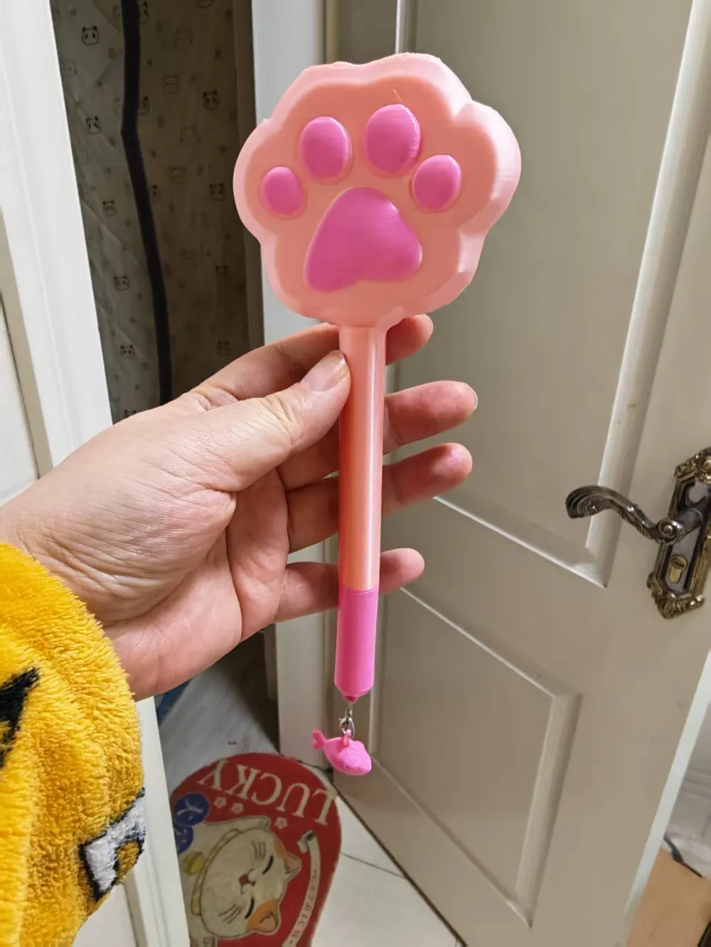 Egg Party Cat Paw Shovel: Spooky Treasure Hunt Team Escapes Scary Night ...